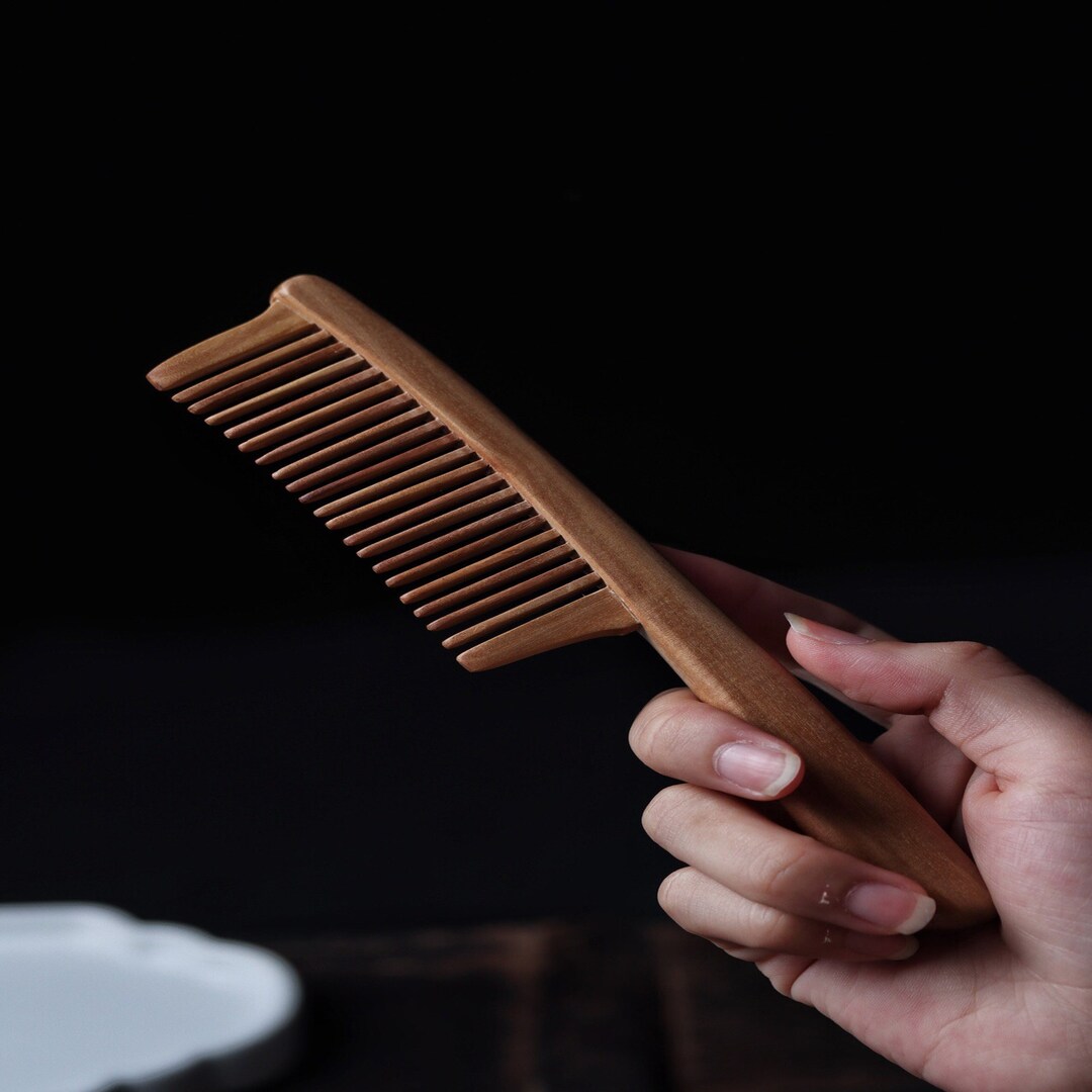 Mysore Sandalwood Handmade Wooden Comb Scented Wooden Comb, Sandalwood ...