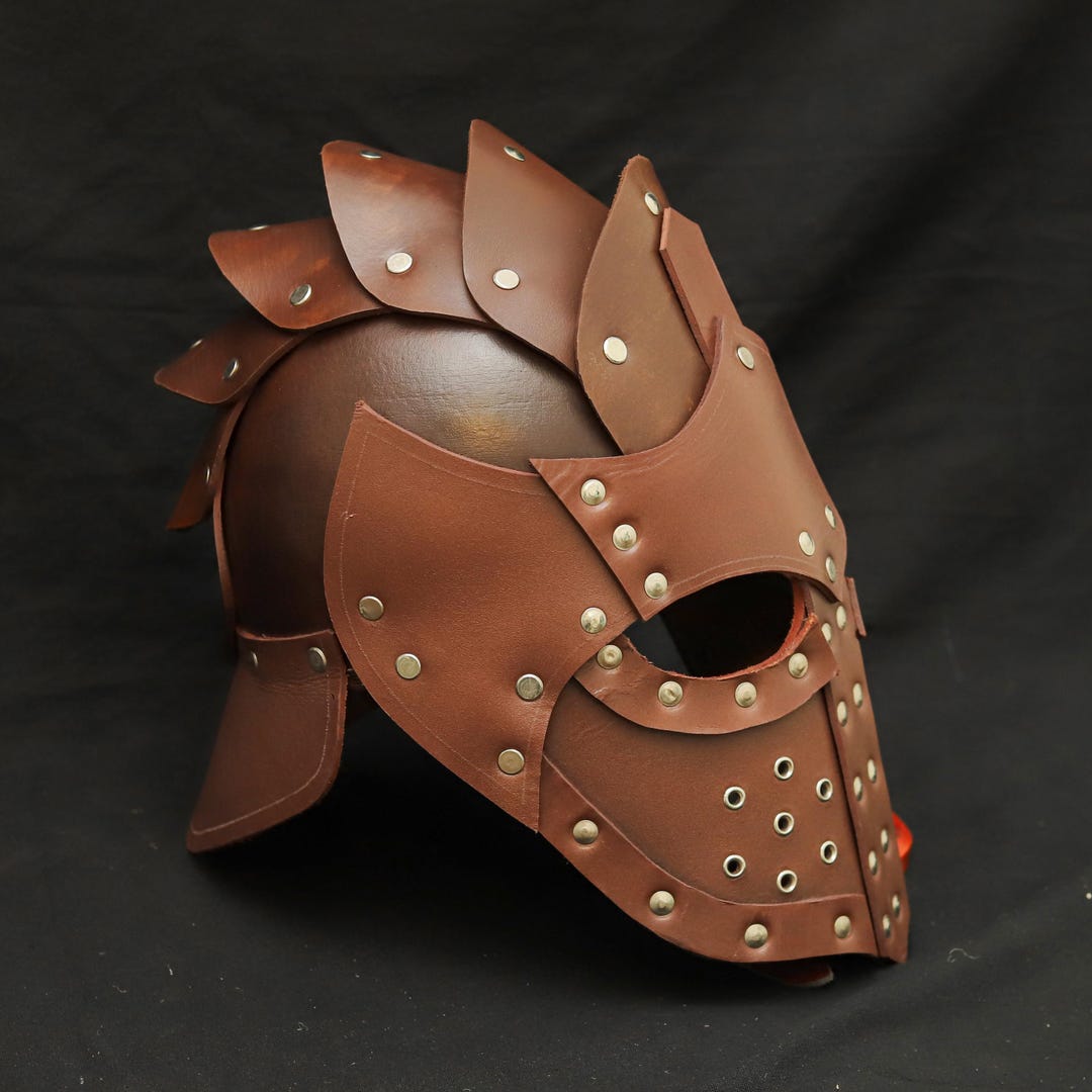 Handmade Leather Gladiator Helmet: Spartan Warrior LARP Cosplay Armor ...