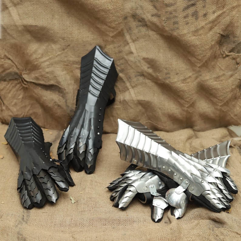 Medieval Steel Gauntlets: Knight Costume Hand Armor for LARP & Cosplay ...