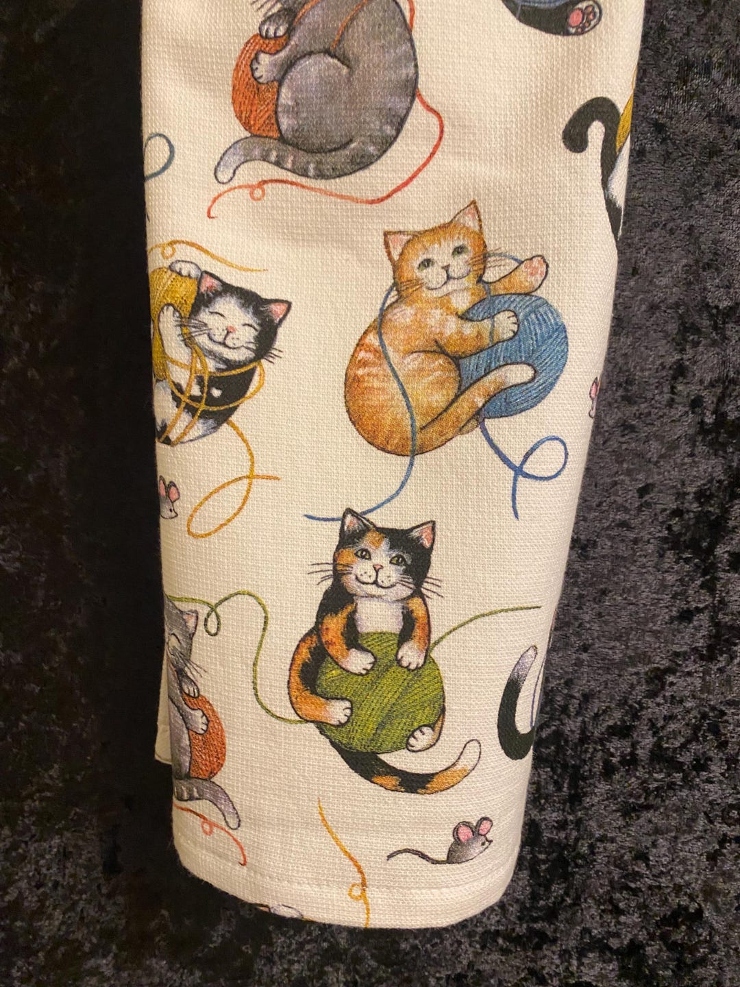 Colorful Kittens Dish Towel: Stay Put Cotton Kitchen Decor - Etsy