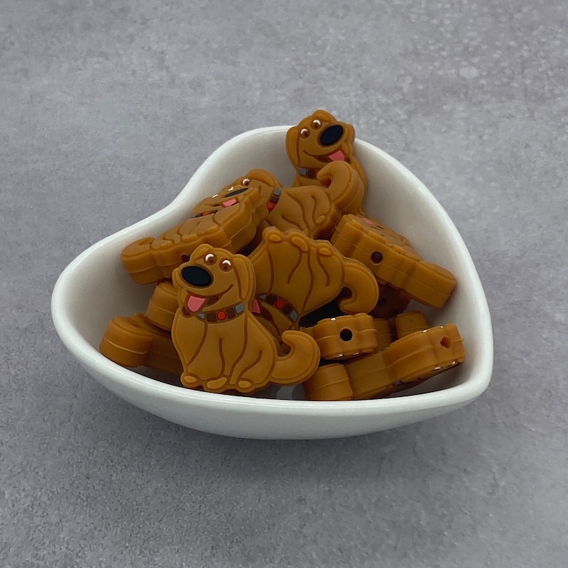 Dug Necklace - Etsy UK