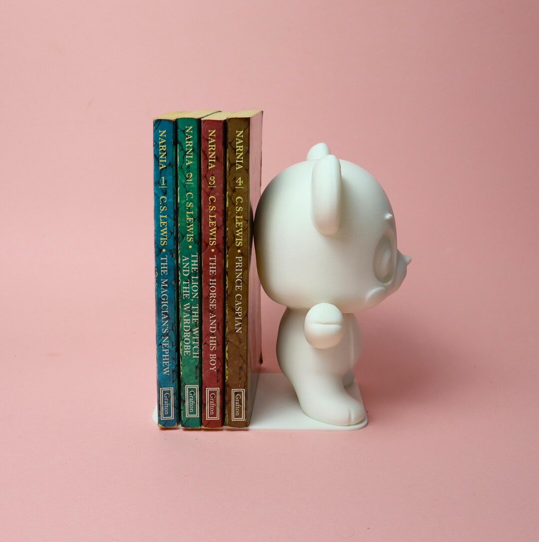 Cute Bookend Teddy Bear | Bookshelf Decor | Cute Book Nooks | Bookshelf ...