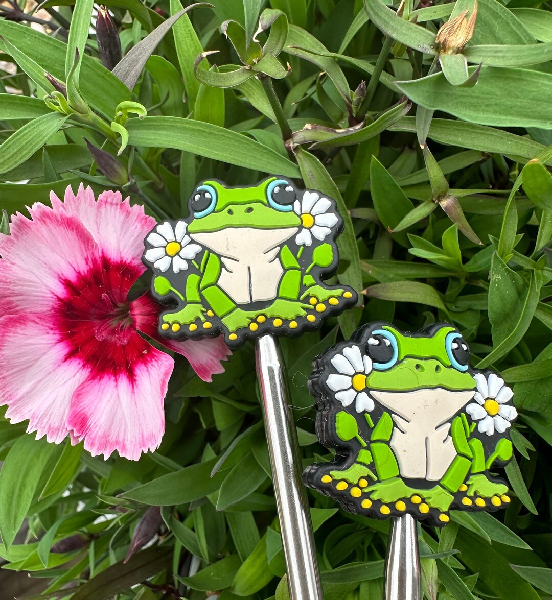 Frog & Daisy Stitch Stoppers Knitting Needle Point Protectors Knitting ...