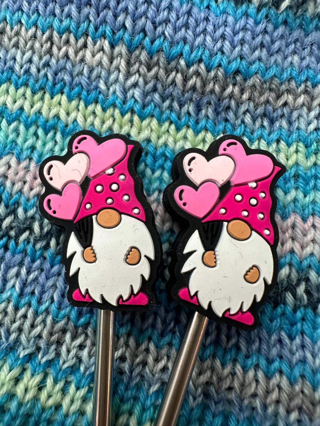Heart Balloon Gnome - Stitch Stoppers - Knitting Needle Point ...