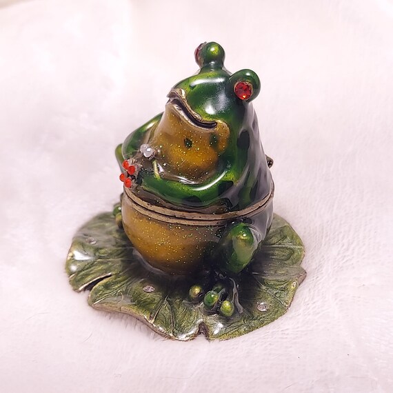 Vintage Jeweled Frog Trinket Box with Red Jeweled Eyes - Gem