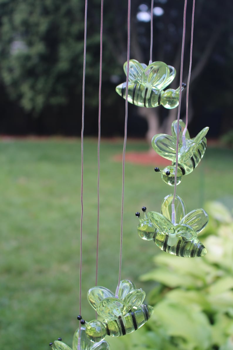 Hand Crafted Plastic Bum Bee Wind Chime Solar Outdoor Garden Yard Patio ...