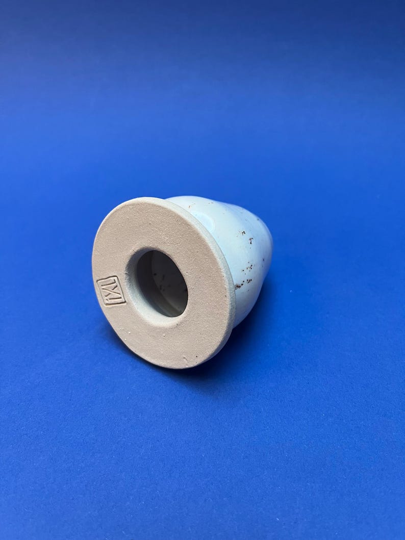 Matchabesenhalter „kimi“ | Yasume | Whisk-holder | Kusenaoshi ...