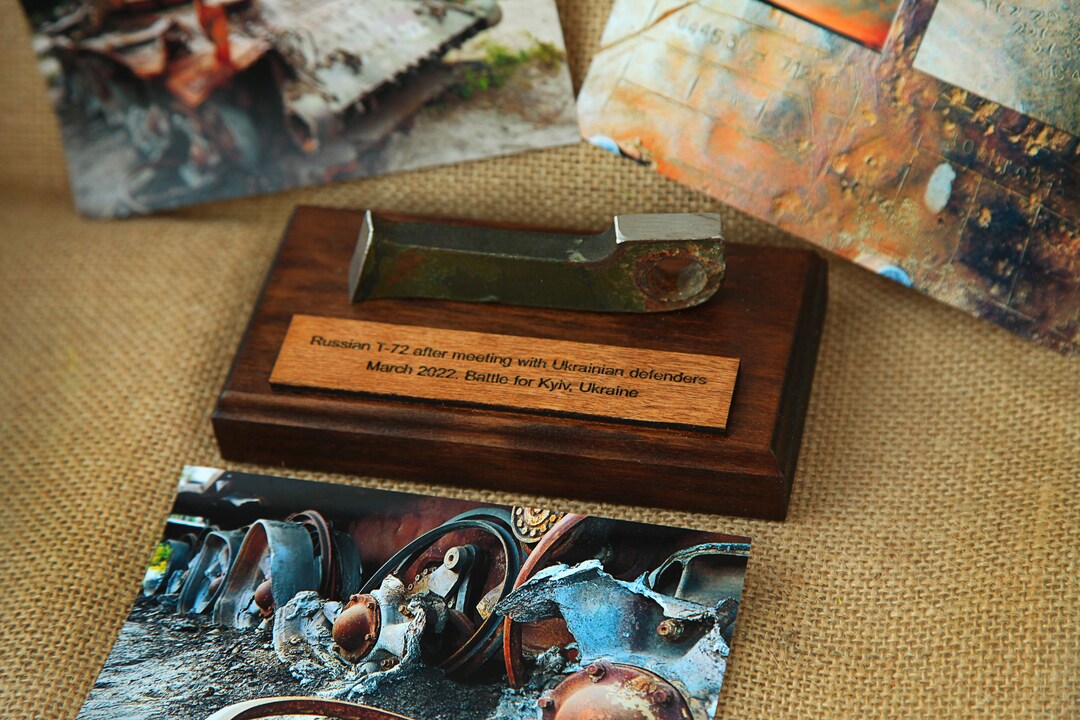 Piece of Russian Tank Panzer Statuette T-72 Russian Tank - Etsy