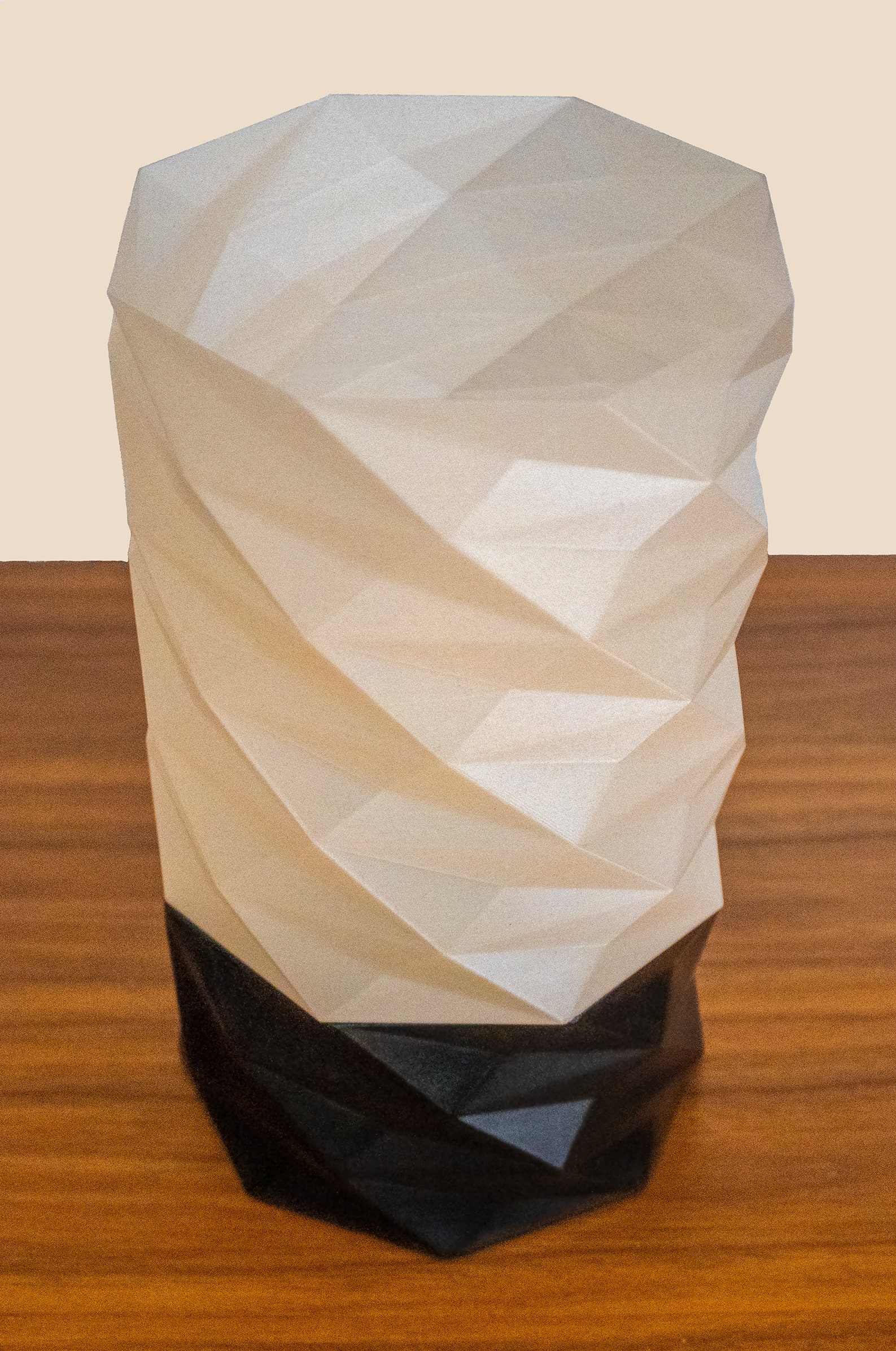 Black Concrete Lamp / Mussel Shell Shade / Touch Dimmer - Etsy