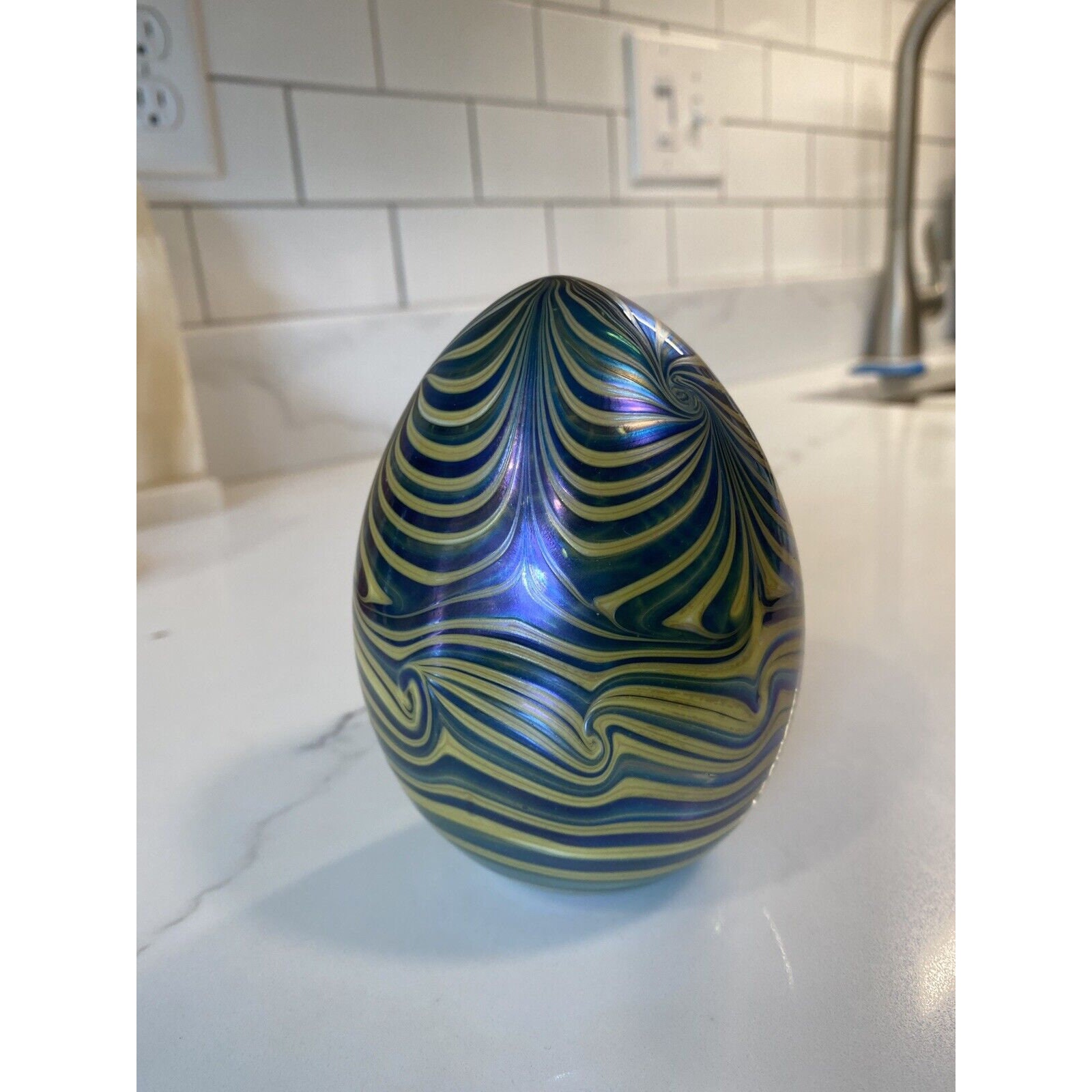 RARE LARGE Vandermark Art Glass Egg Paperweight Pulled Feather ...