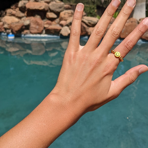 Smiley Face Ring - Etsy