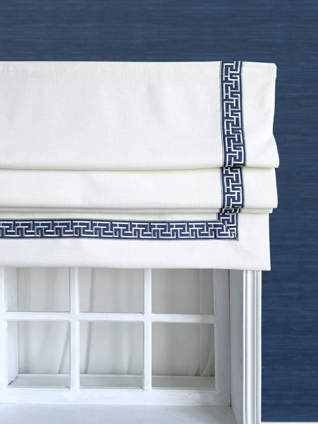 Roman Shade With Trim and Lining, Window Blinds, Light Filtering ...
