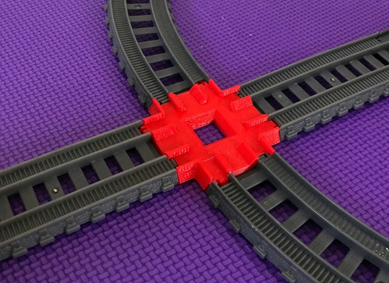 Thomas Track Master - Crossing,2 Crossroads in the Same Package, One ...