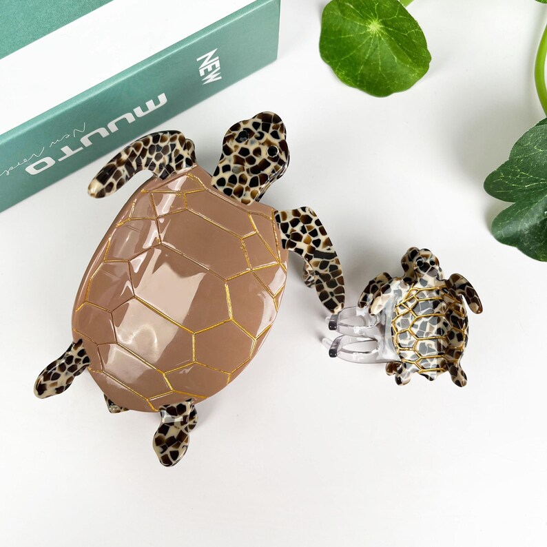 Mother and Child Turtle Hair Claw Clip 2pcs Set: Acetate Marine Animal ...