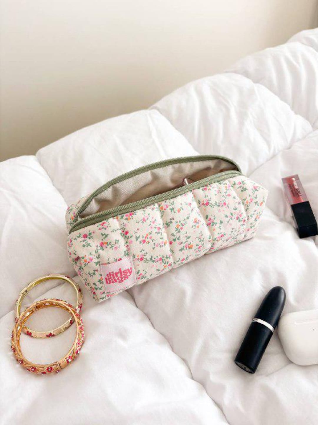 Handmade Floral Quilted Pencil Case: Green Zipper Pouch - Etsy Canada