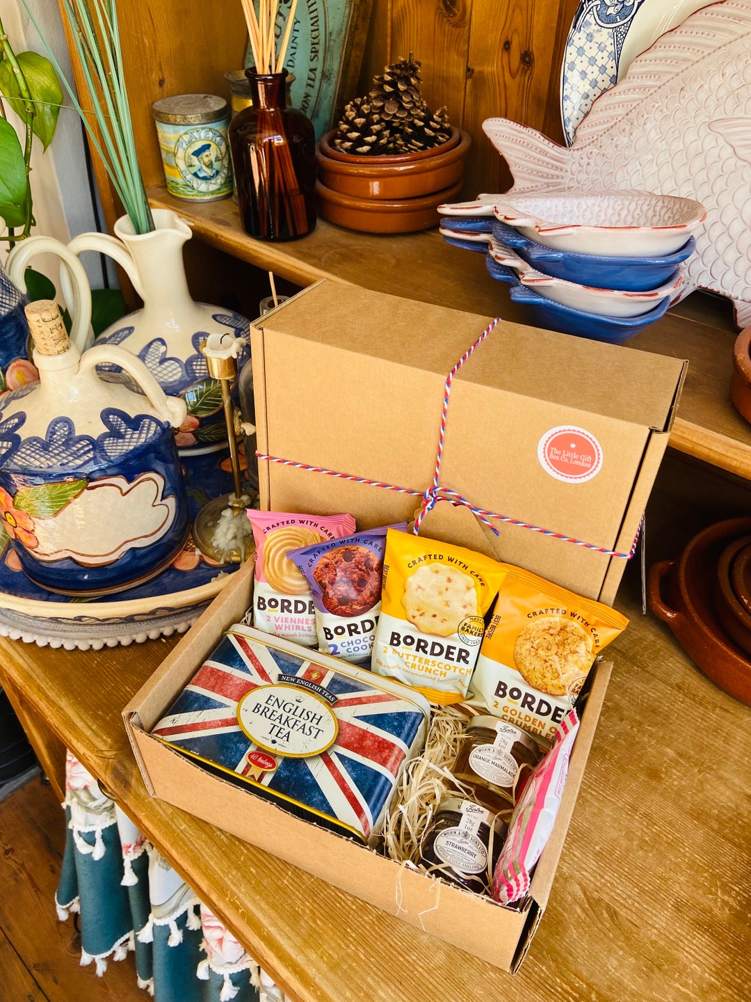 Union Jack British Mini Tea Hamper With Biscuits, Jam, Marmalade and ...