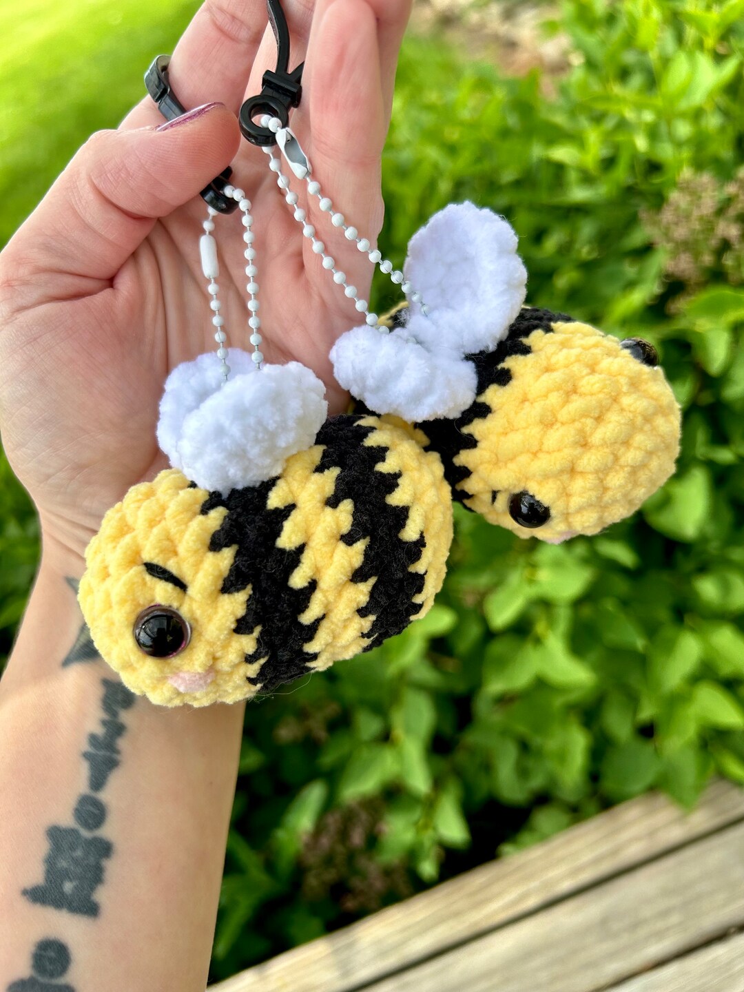 Bumble Bee Keychain; Crochet Keychain - Etsy