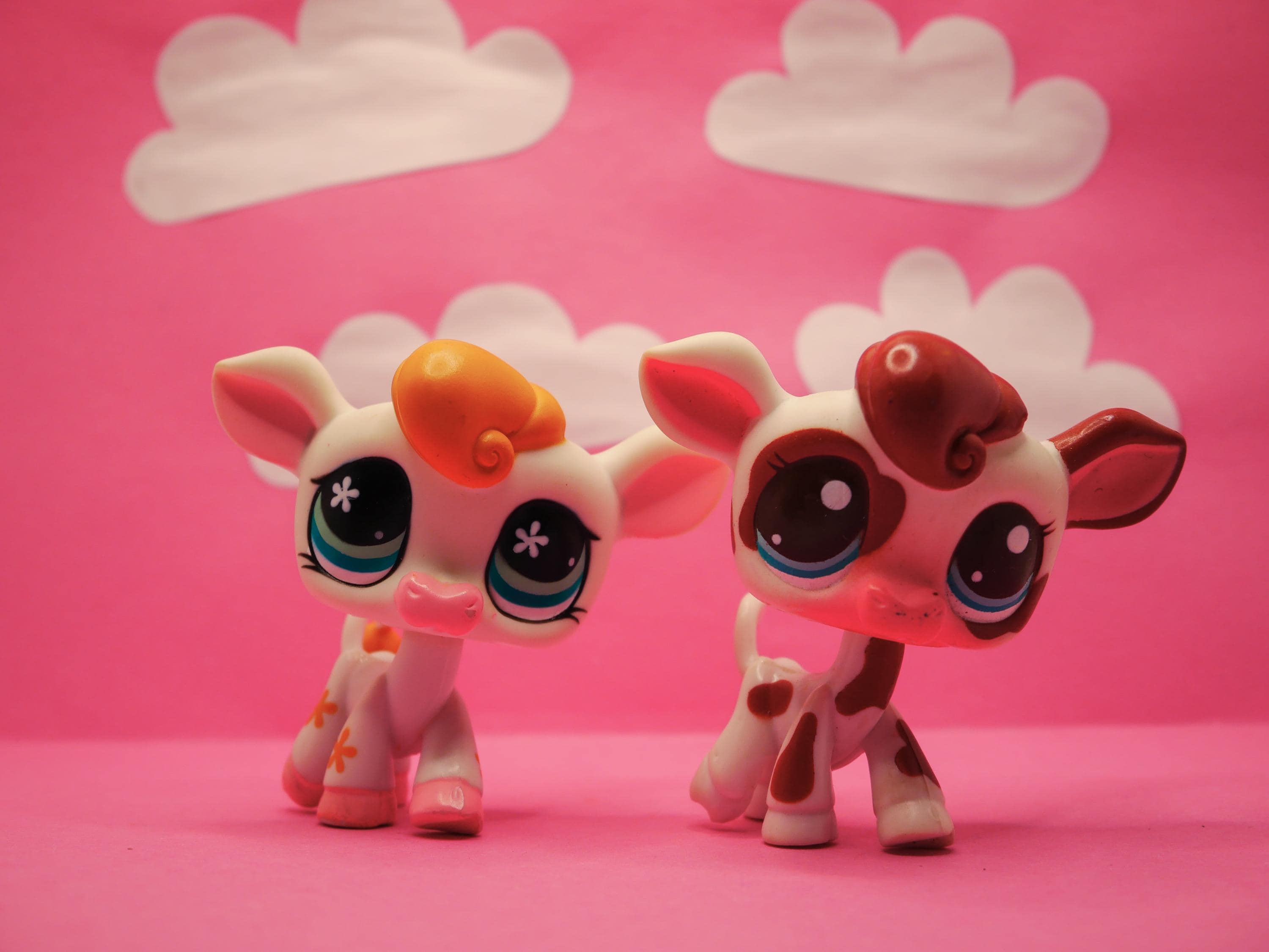 Littlest Pet Shop Europe Farm Animals White and Brown Cow 739 White and ...