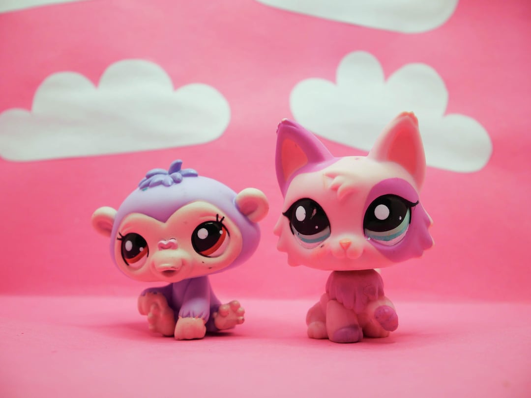 Littlest Pet Shop RARE Purple Europe Exclusive Chimpanzee #2050 Pink ...