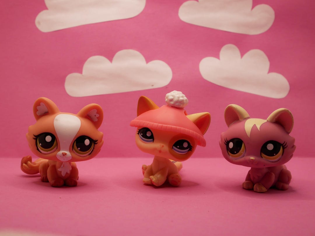 Littlest Pet Shop Cat LPS Purple #1900 Yellow Sitting #1521 Orange ...