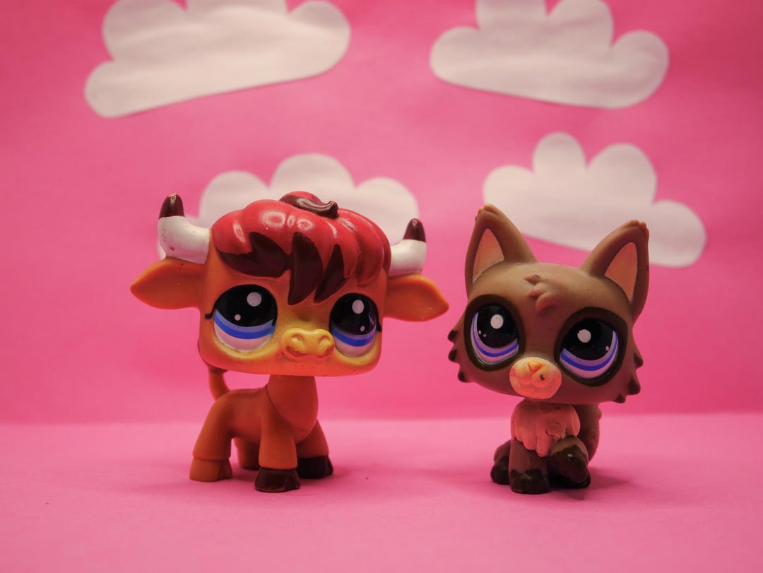 Littlest Pet Shop LPS Rare Wolfcat 1953 or Bull 2522 EUROPE EXCLUSIVE ...