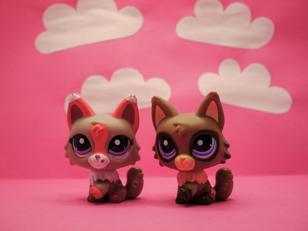 Littlest Pet Shop LPS RARE Gray Wolfcat #1953 or Gray and Pink Wolfcat ...