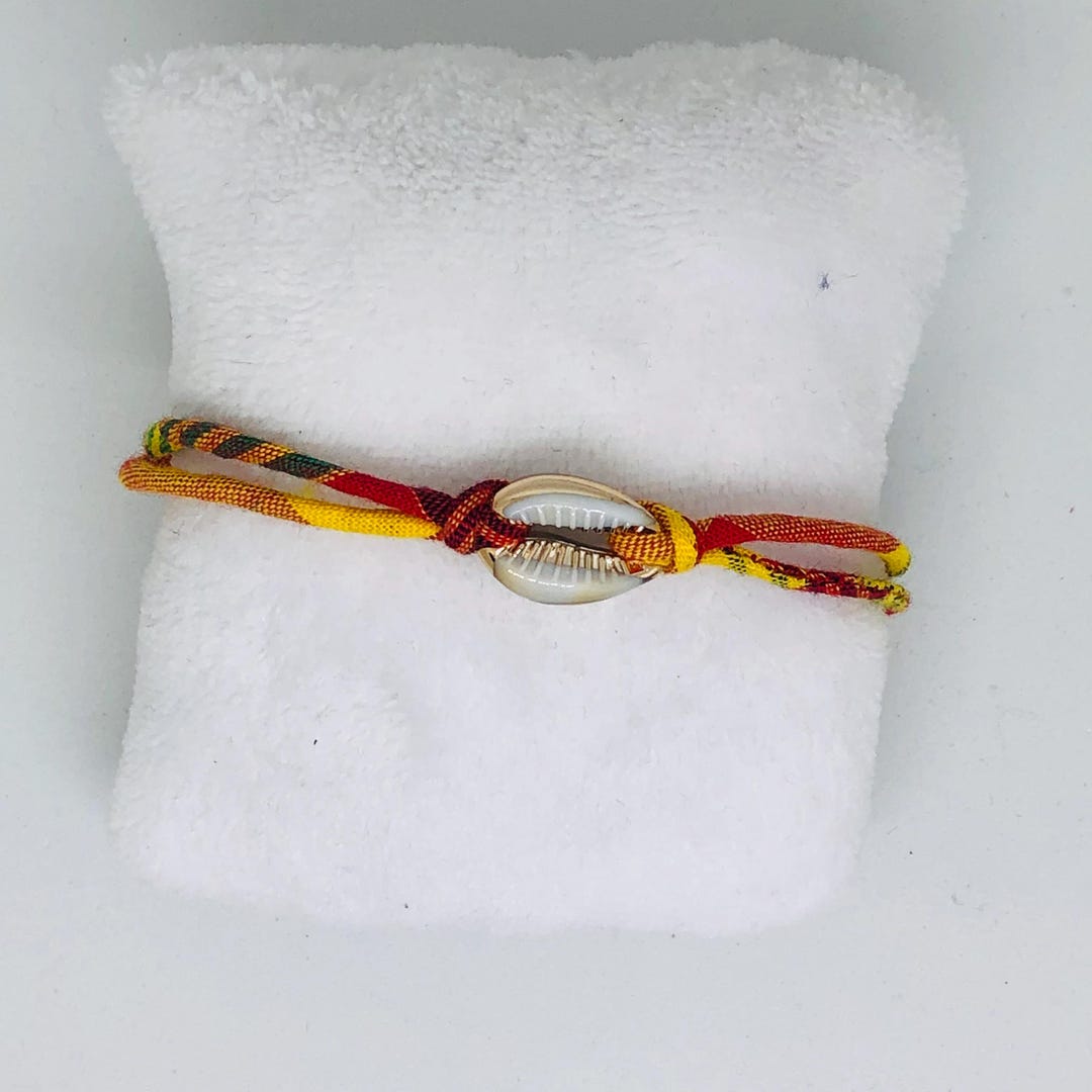 Gold and Camel “cauri” Shell Madras Bracelet - Etsy