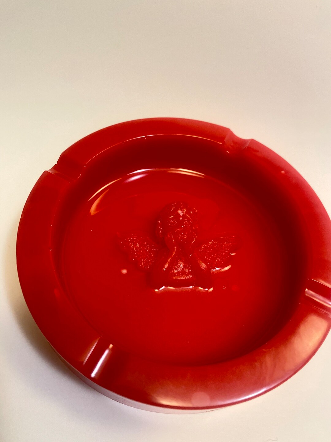 Monochromatic Red Resin Angel Cherub Round Ashtray Trinket Dish - Etsy
