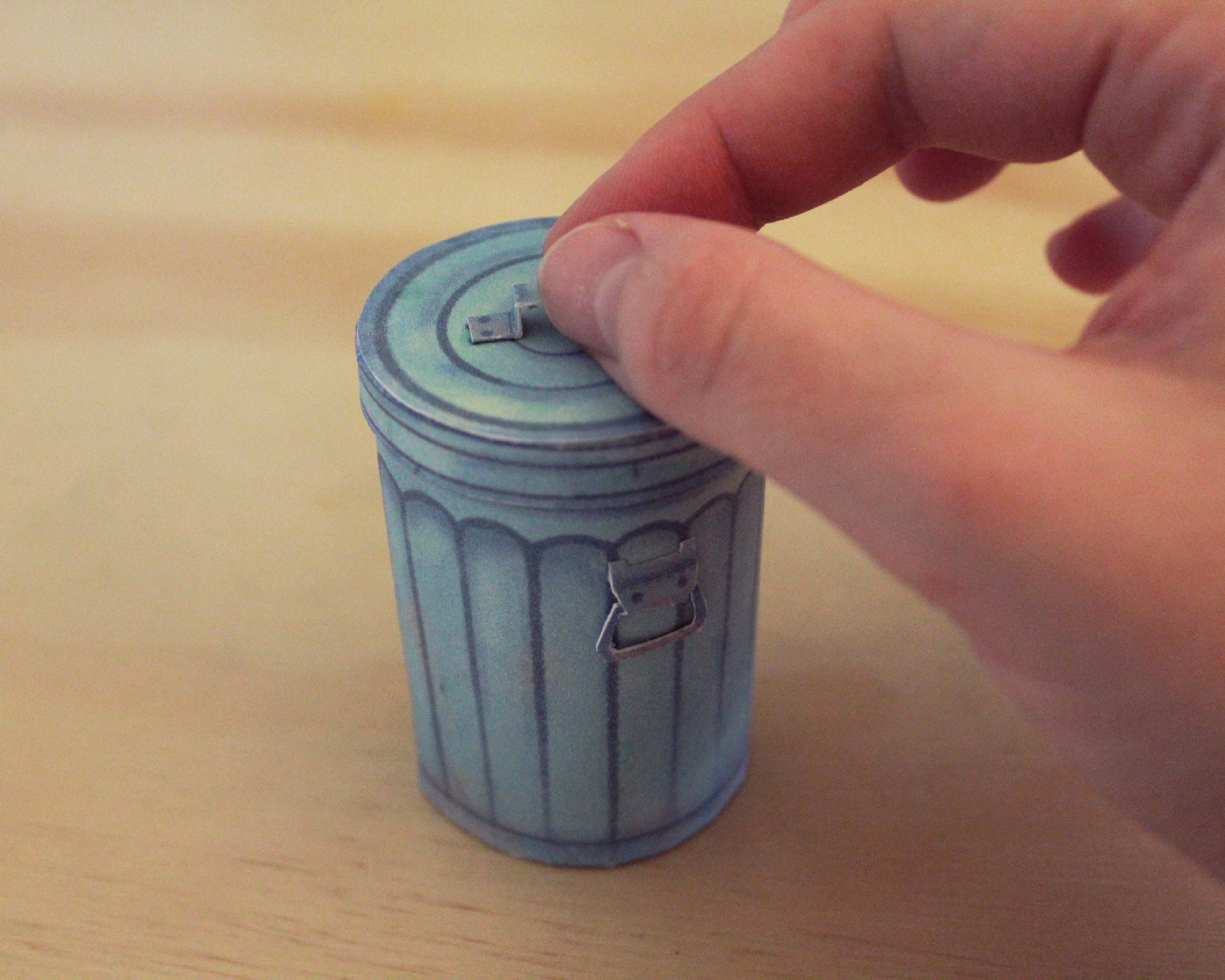 Tiny Trash Can Printable 1:12 Scale PDF, PNG Miniature Dollhouse ...