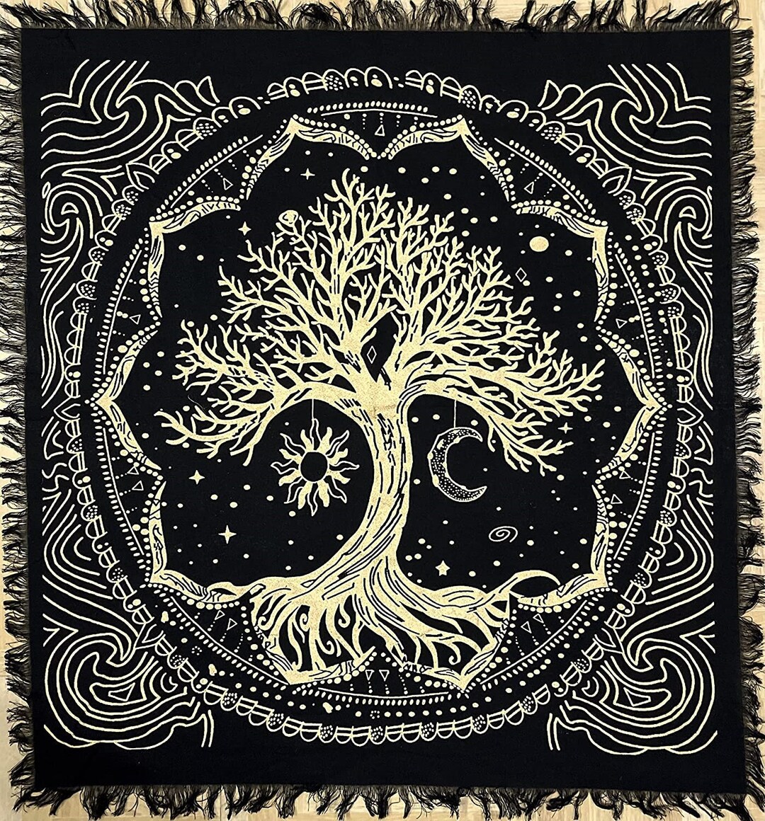 Tree of Life Altar Cloth, Yggdrasil , Norse Decor, Ritual Decor, Viking ...
