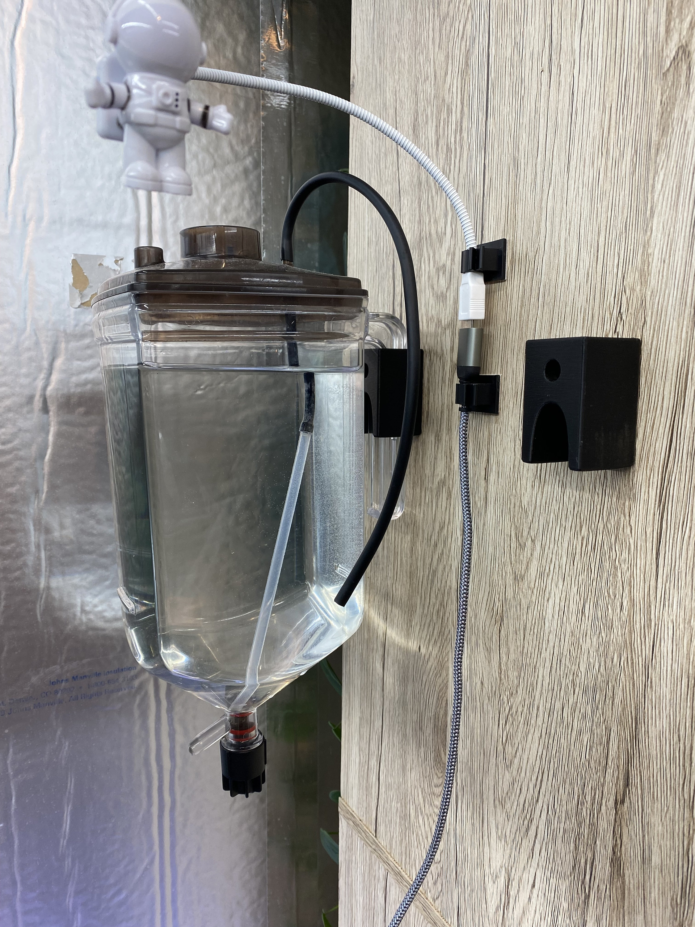 Wall Mount for Ziss Brine Shrimp Hatchery Artemia Blender, MOUNT ONLY ...