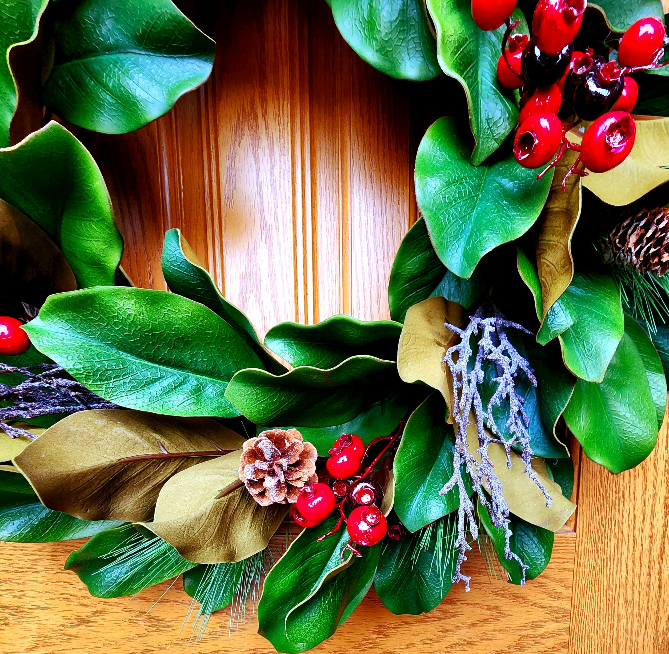 Extra Large Magnolia Leaf Christmas Wreath: Holiday Berry Grapevine ...