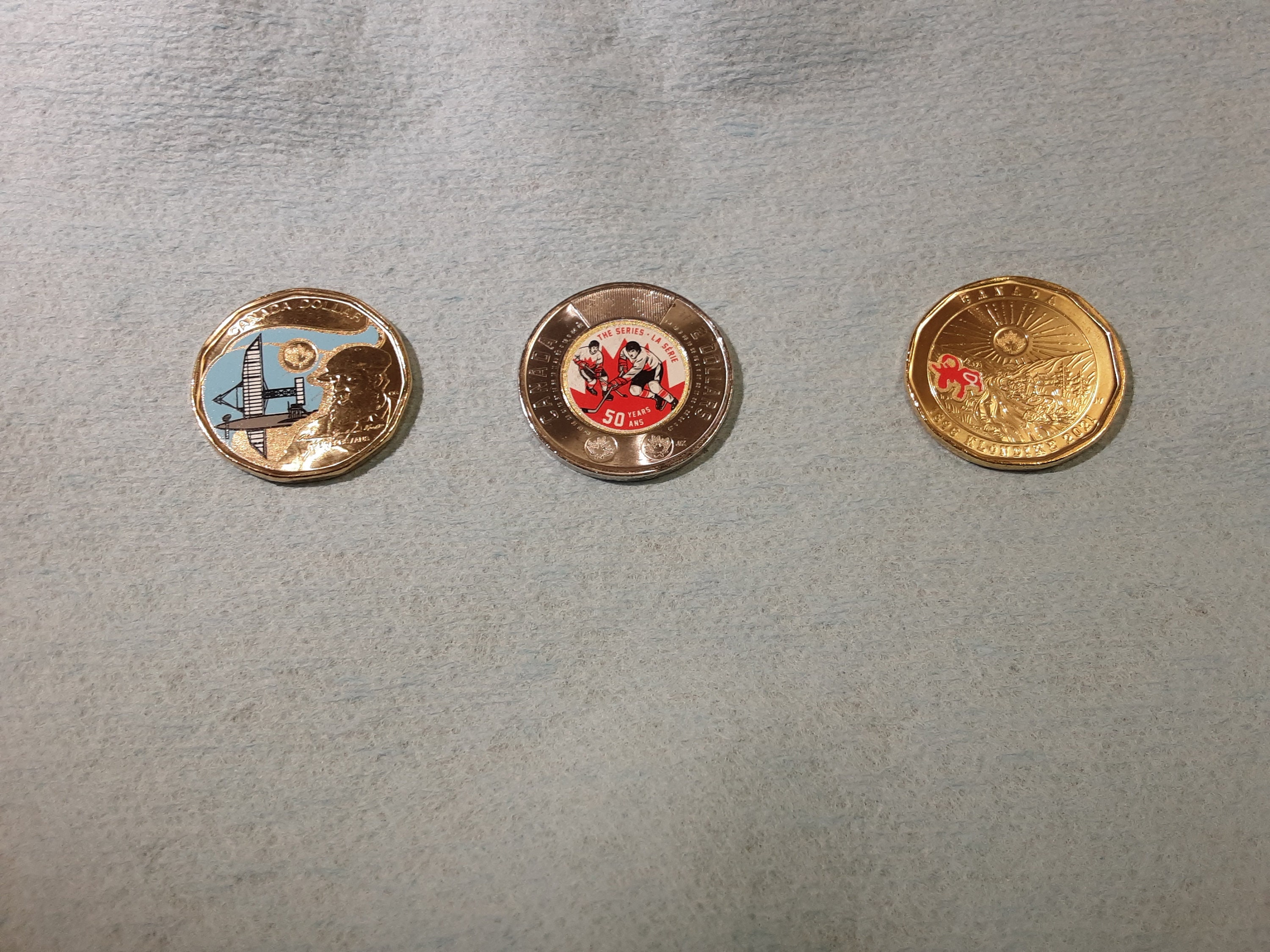 2021, 2022, 2022 Canadian Loonies and a Twoonie. - Etsy