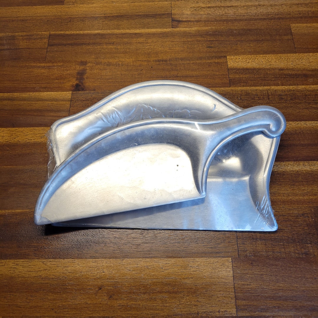 Butler's Dust Pan Table Crumb Catcher Table Sweeper - Etsy