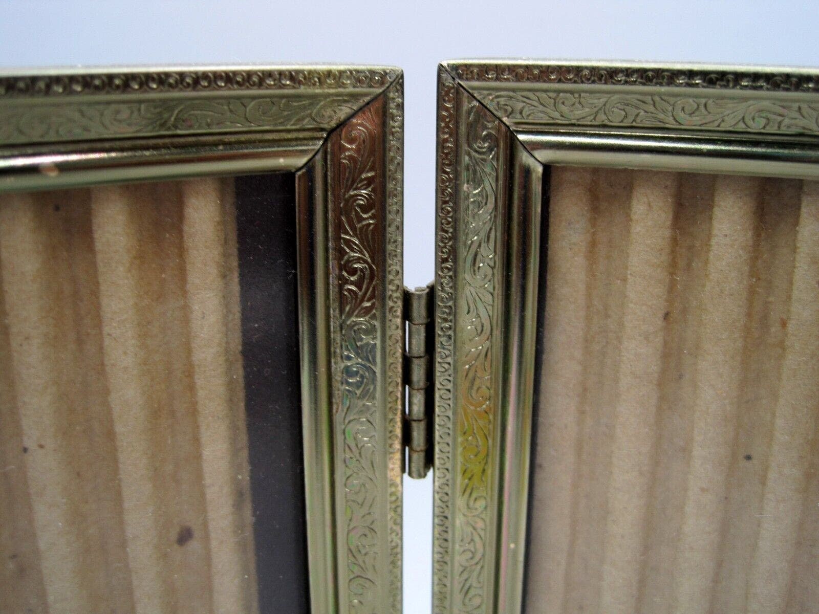 Vintage Brass Mid Century Double Folding Frame Metal Ornate 8X10 Decor ...