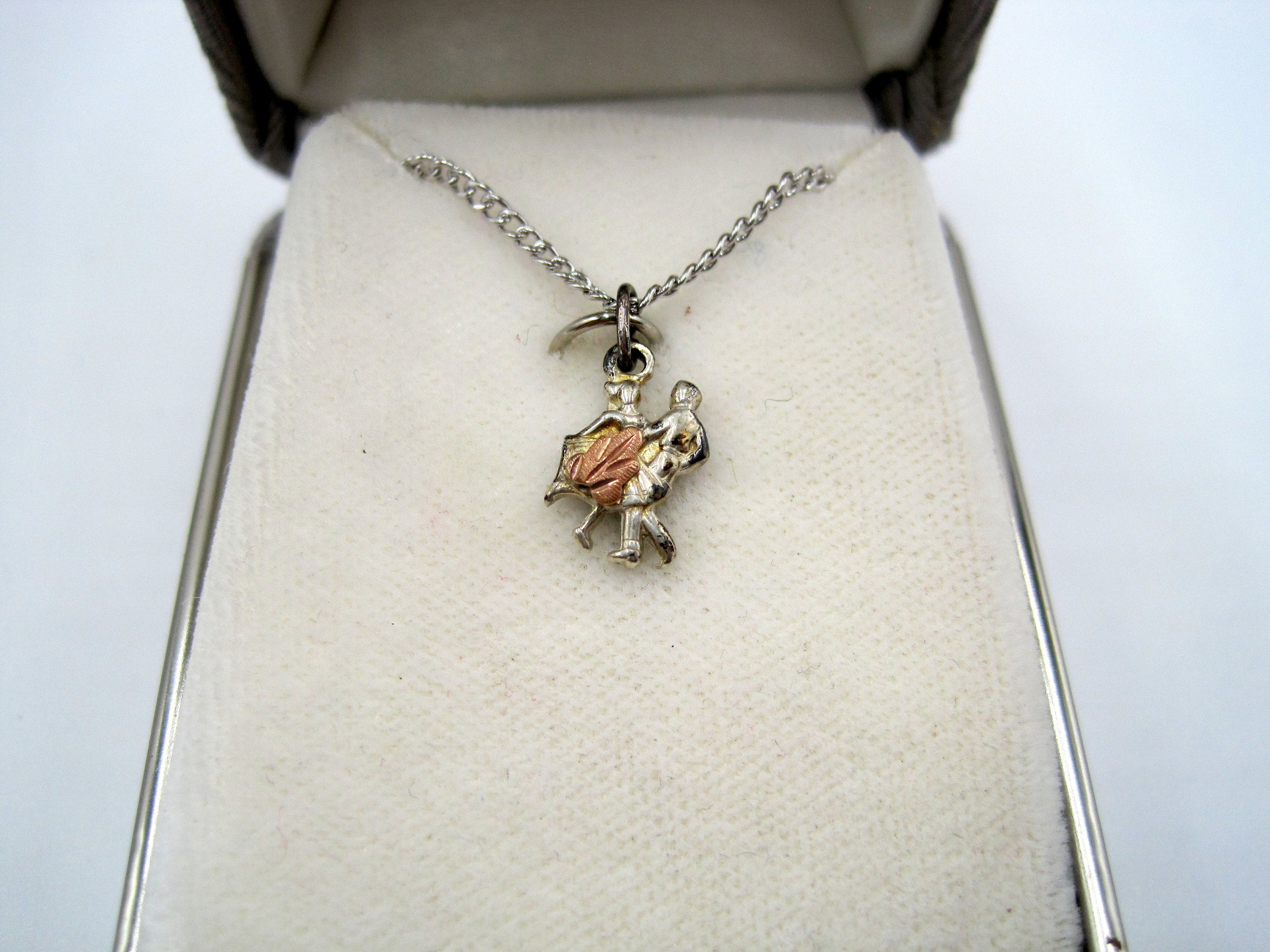 Vintage Dakota Designs Black Hills Gold & Sterling Silver Barn Dancing ...