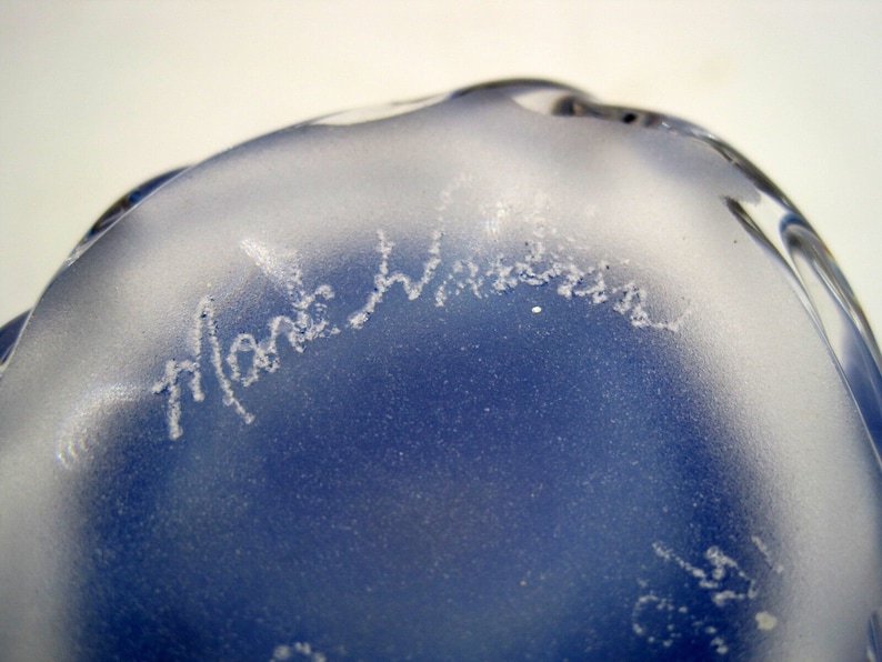 One Eared Glass Cow Studio Art Swirl Vase 10" Signed Mark Woodham 1996 ...