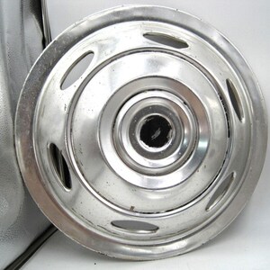 Set of 3 - Vintage RV Motorhome 18" Hubcap Wheel Cover USED - Etsy