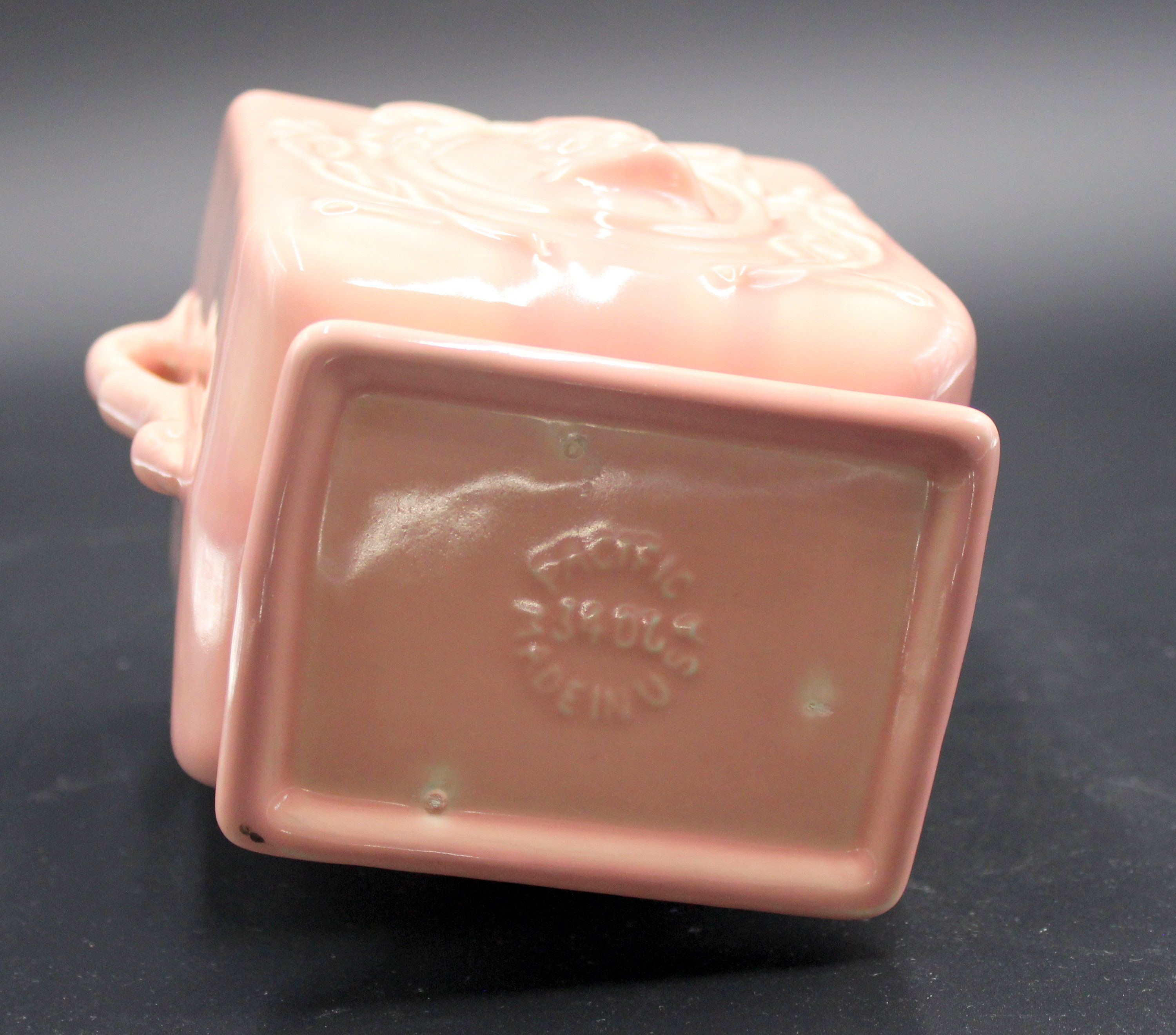 Vintage PINK CAMEO LADY Pacific Pottery Vase 3406 - 1960's - 7 3/4 ...
