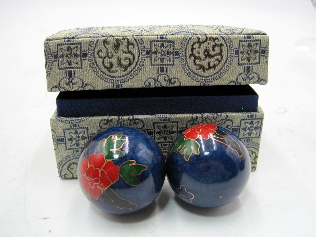 Vtg Red Roses Chinese Baoding Balls Set Chimes Health Stress Shouxing ...
