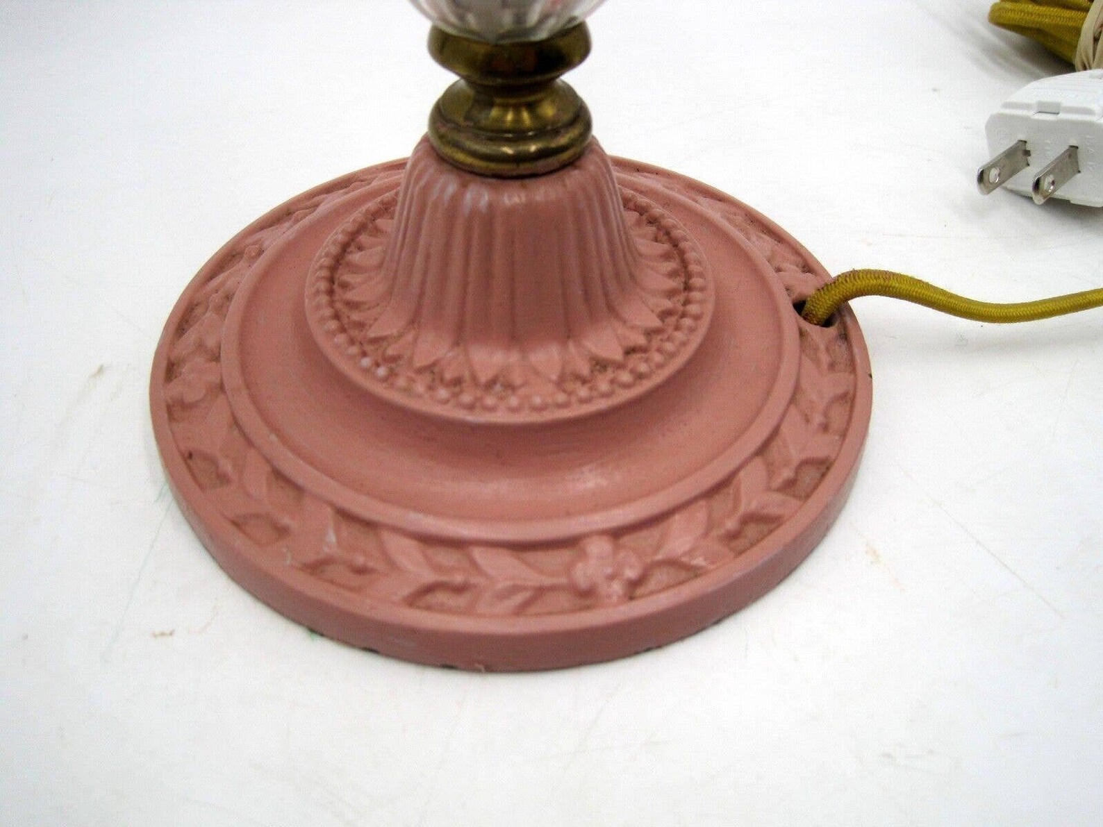 Vintage Boudoir Lamp Cast Iron Light Fixture Painted Base W/ Cut ...
