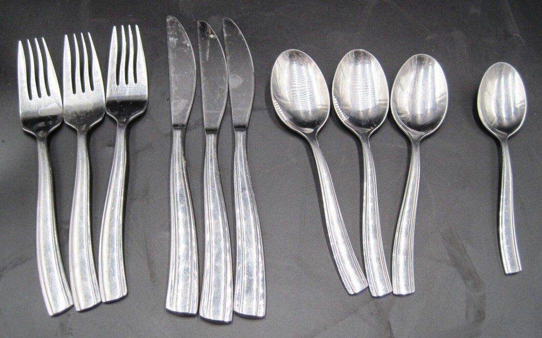 10 Pieces ONEIDA Griffith Stainless Steel Flatware Wavy Bevel Edge - Etsy