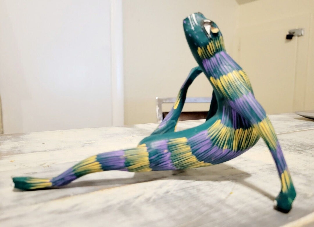 Vintage Oaxaca Alebrije Wood Carving - Signed by Fernando Espinal ...