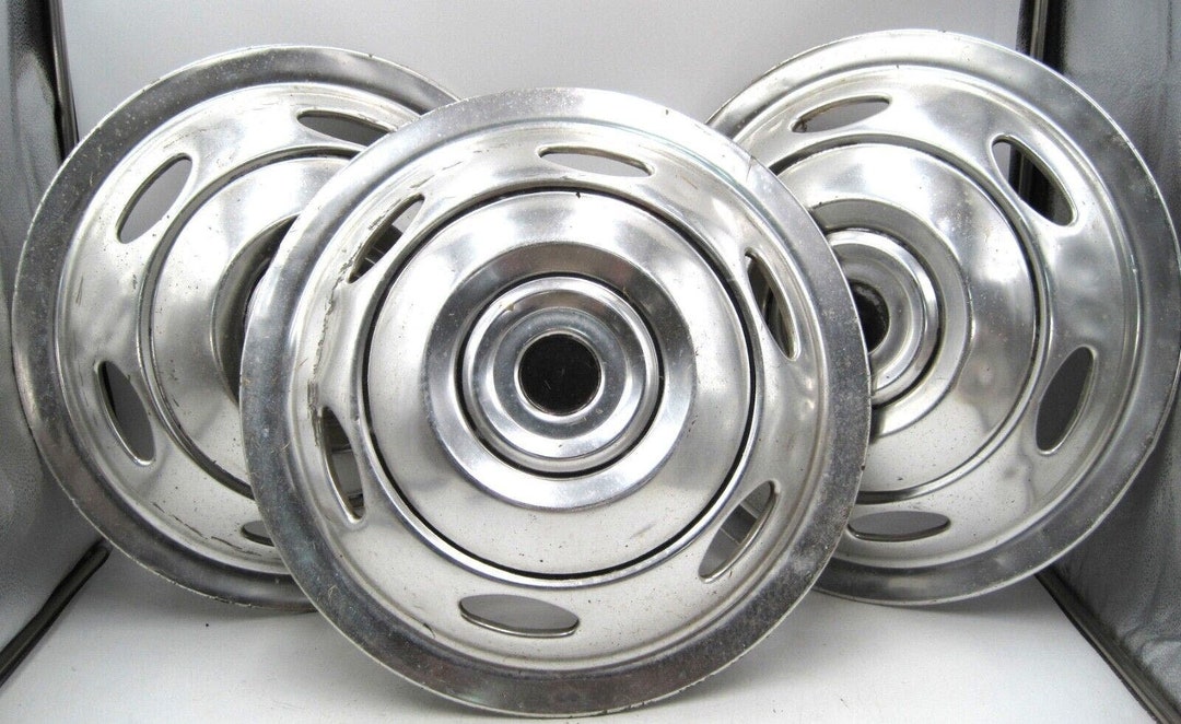 Set of 3 - Vintage RV Motorhome 18" Hubcap Wheel Cover USED - Etsy