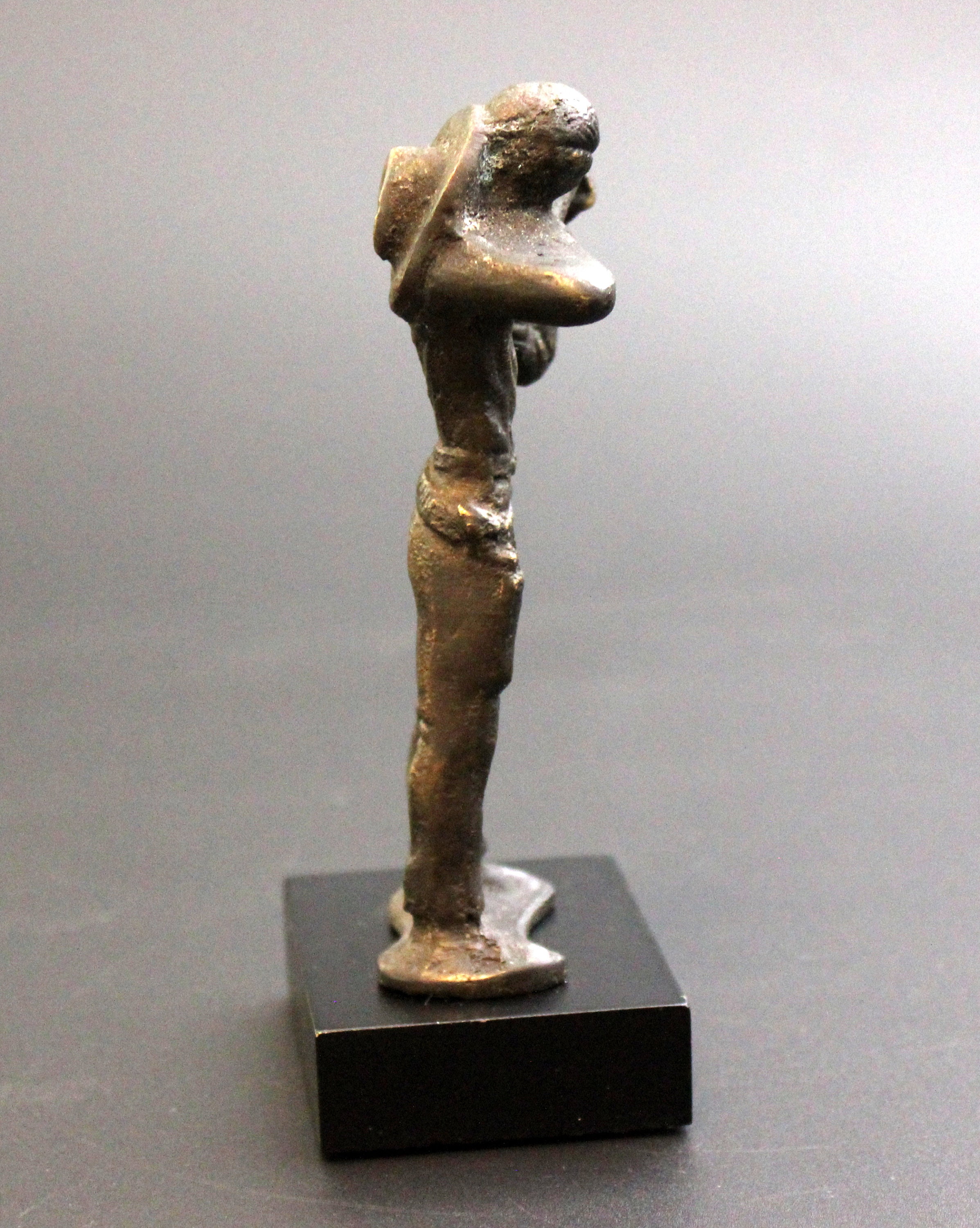 Metal Cowboy Figurine Bronze Sculpture Shooting Rifle Gun in Holster ...