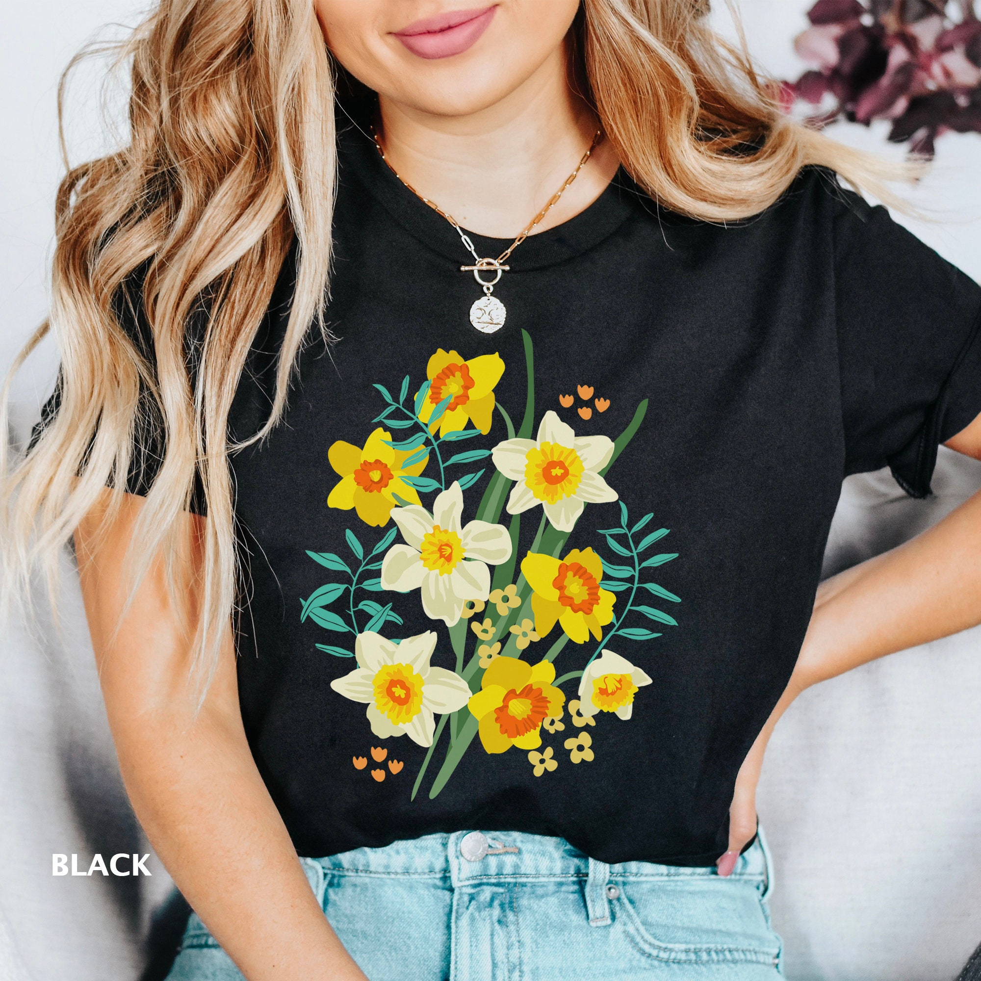 Daffodil Flowers Graphic Tee, Shirt for Women, Flower Bouquet T-shirt ...