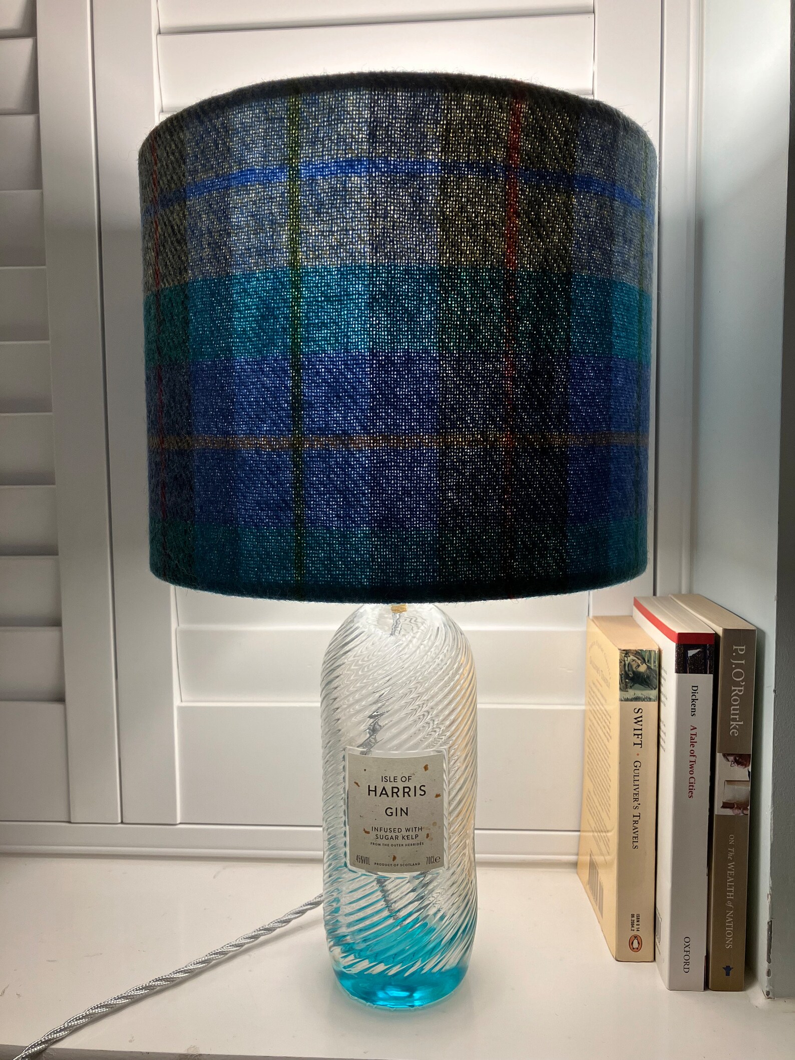 Upcycled Harris Gin Bottle Lamp, Gin Lovers Gift - Etsy UK