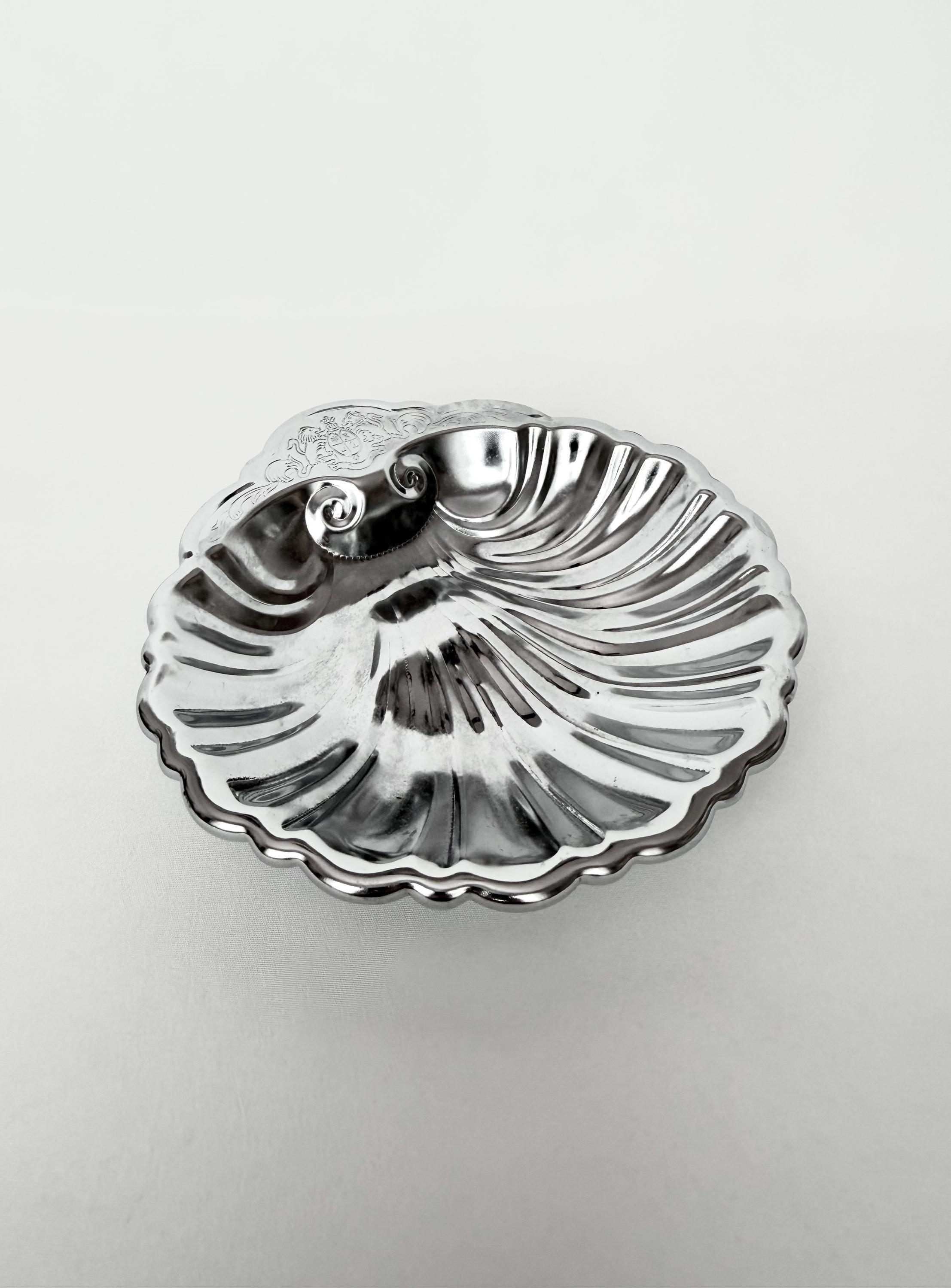 Silver Metal Clamshell Dish, Seashell Bowl, Shell Trinket Dish, Silver ...