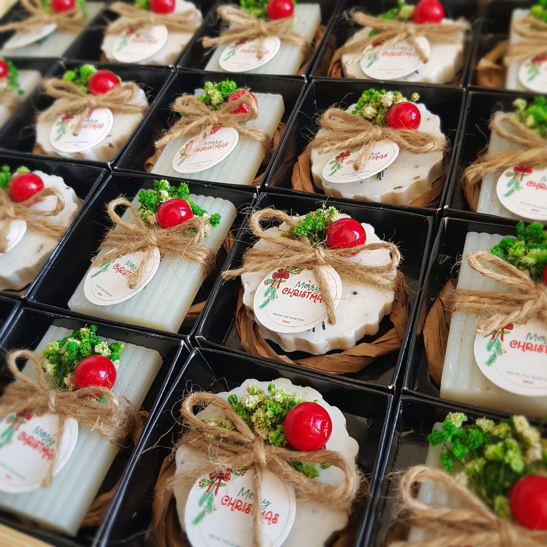 10 Pcs Xmas Party Favors, Mini Christmas Soaps, Christmas Bulk Favors ...