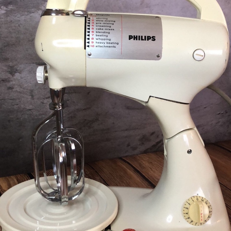 Vintage Stand Mixer - Etsy